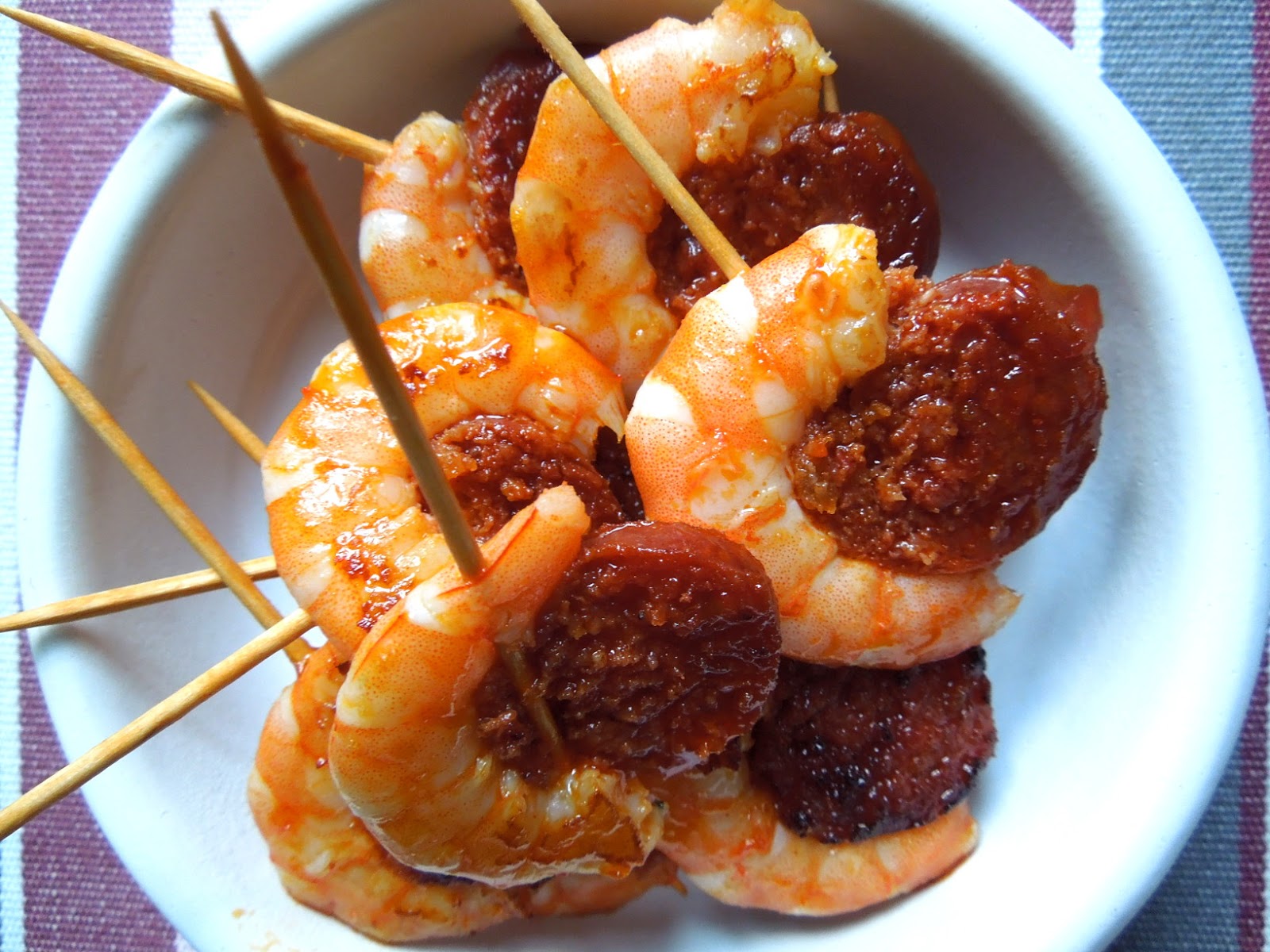 Tapas : Crevettes Chorizo Piquillos Bondiola - DialiDelicatessen